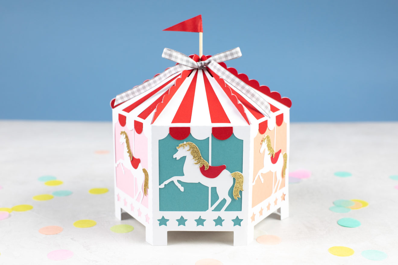 Un carrousel en papier ! - Le Blog Officiel de Silhouette France